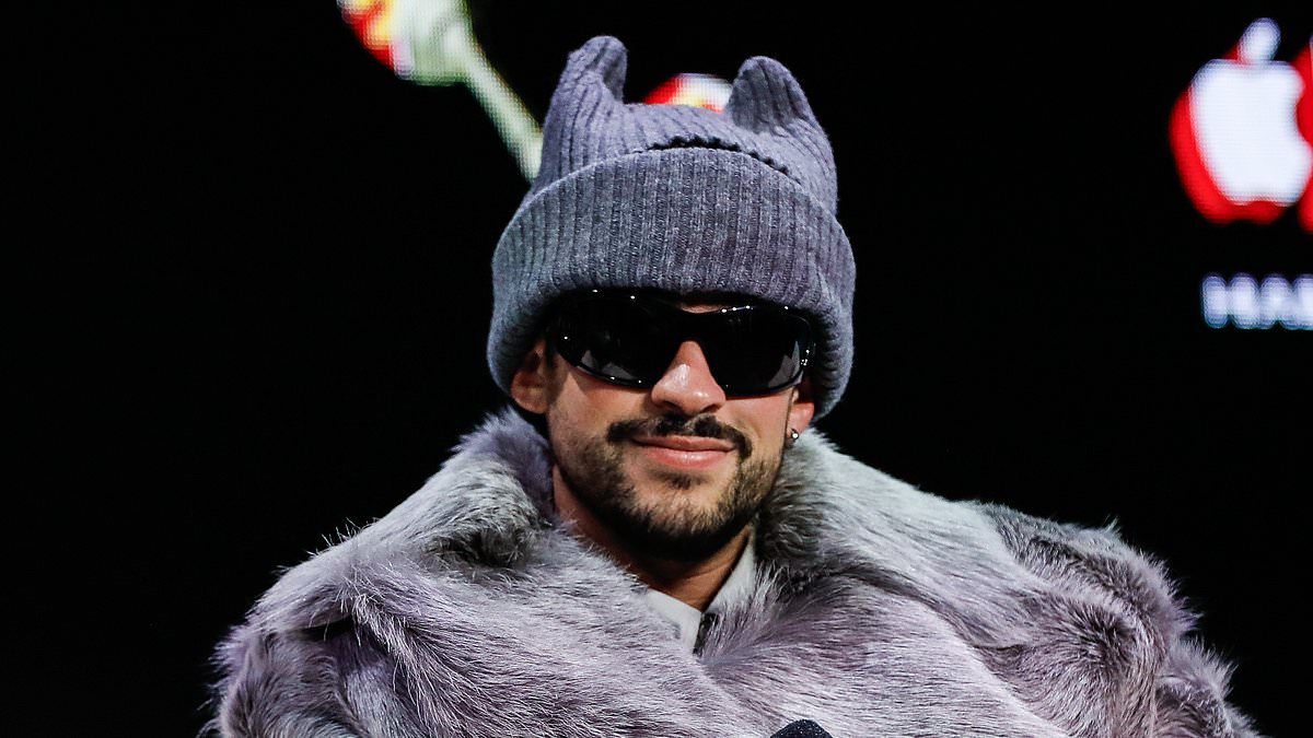 Anti-ICE group inspired by Bad Bunny plot Super Bowl protest during ...